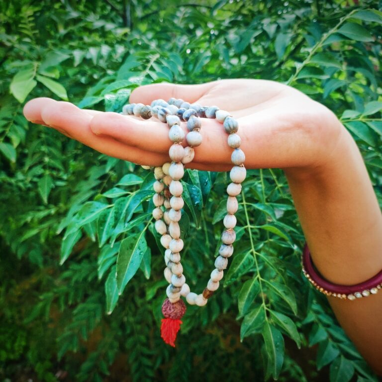 Vaijanti Mala / Vaijayanti Mala Original for Pooja and Wearing for Men ...